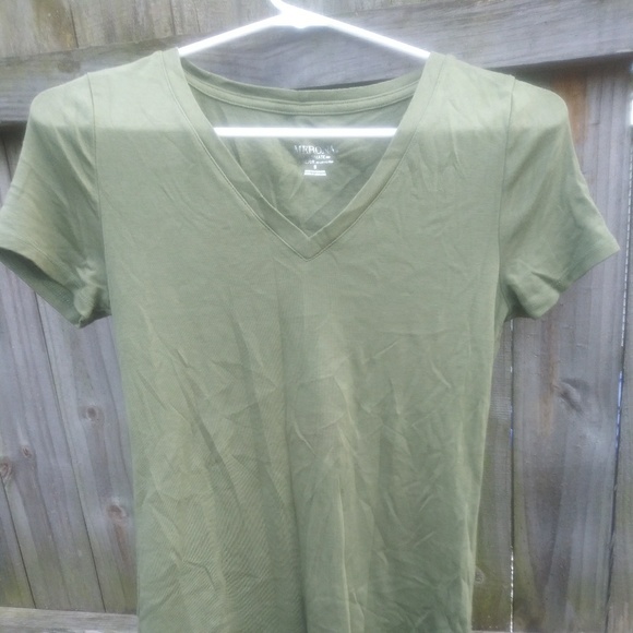Merona | Tops | Teeshirt | Poshmark